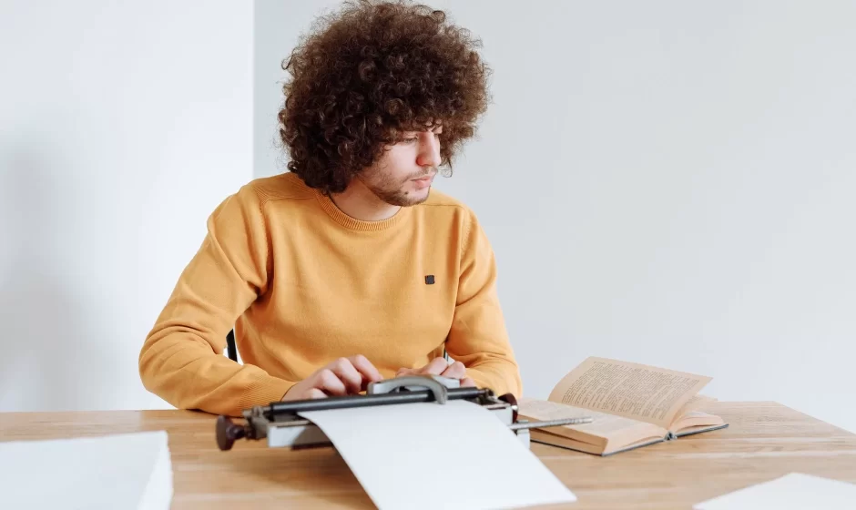 50 Creative Writing Topics – School of Educators